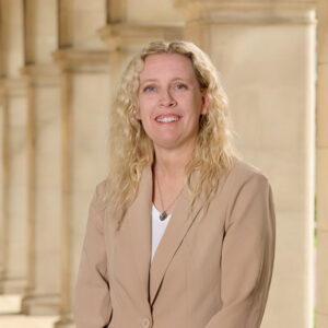 Staff Directory | Meet the Faculty & Staff at CAPS | WashU